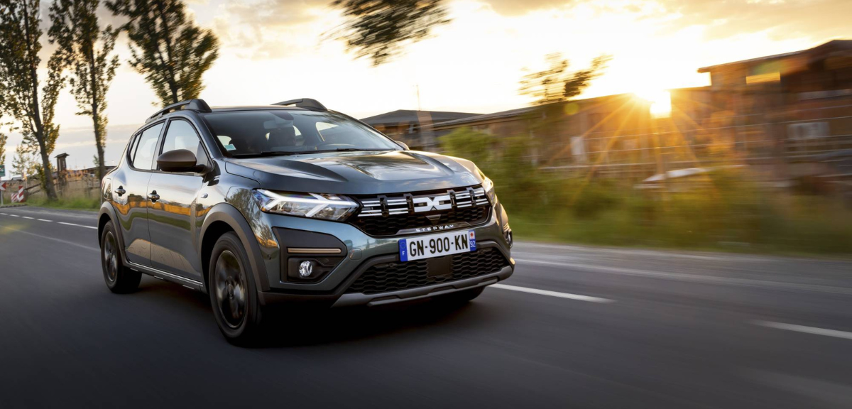 Dacia Sandero 2025 : Restylage léger, design modernisé, nouveaux ...